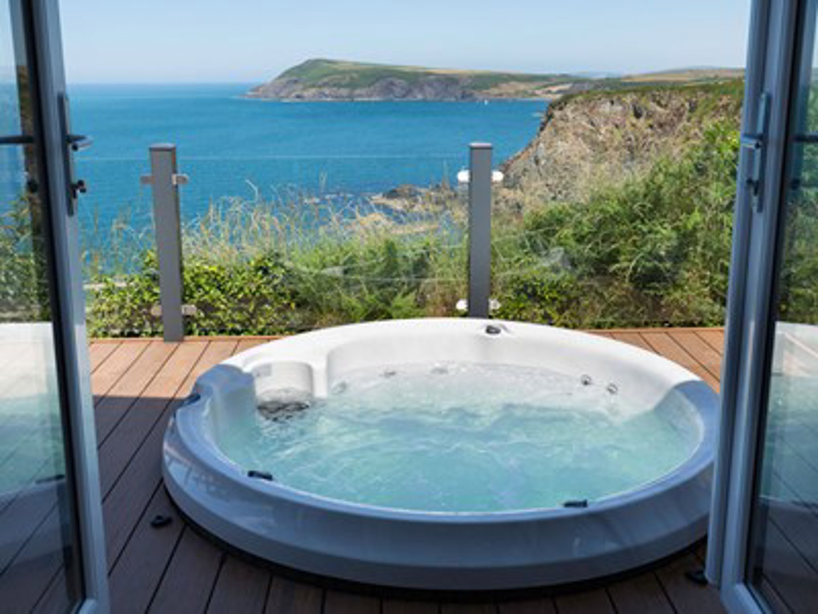 Yr Farn | Fishguard Bay Resort