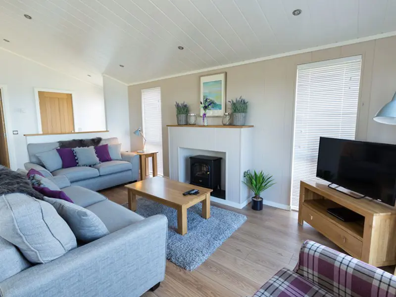 Arwelfa Lodge | Fishguard Bay Resort