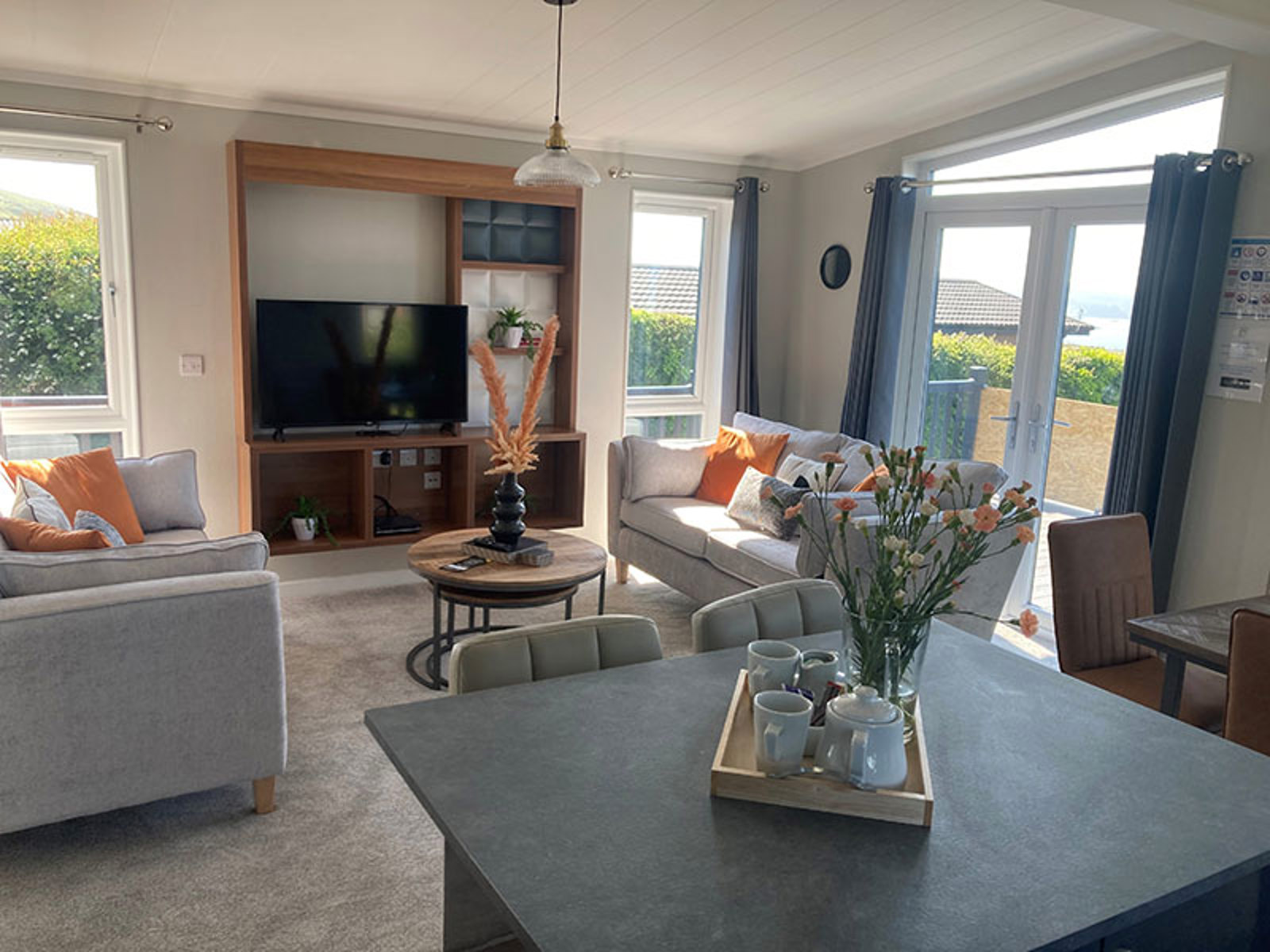 Premium Lodges | Fishguard Bay Resort